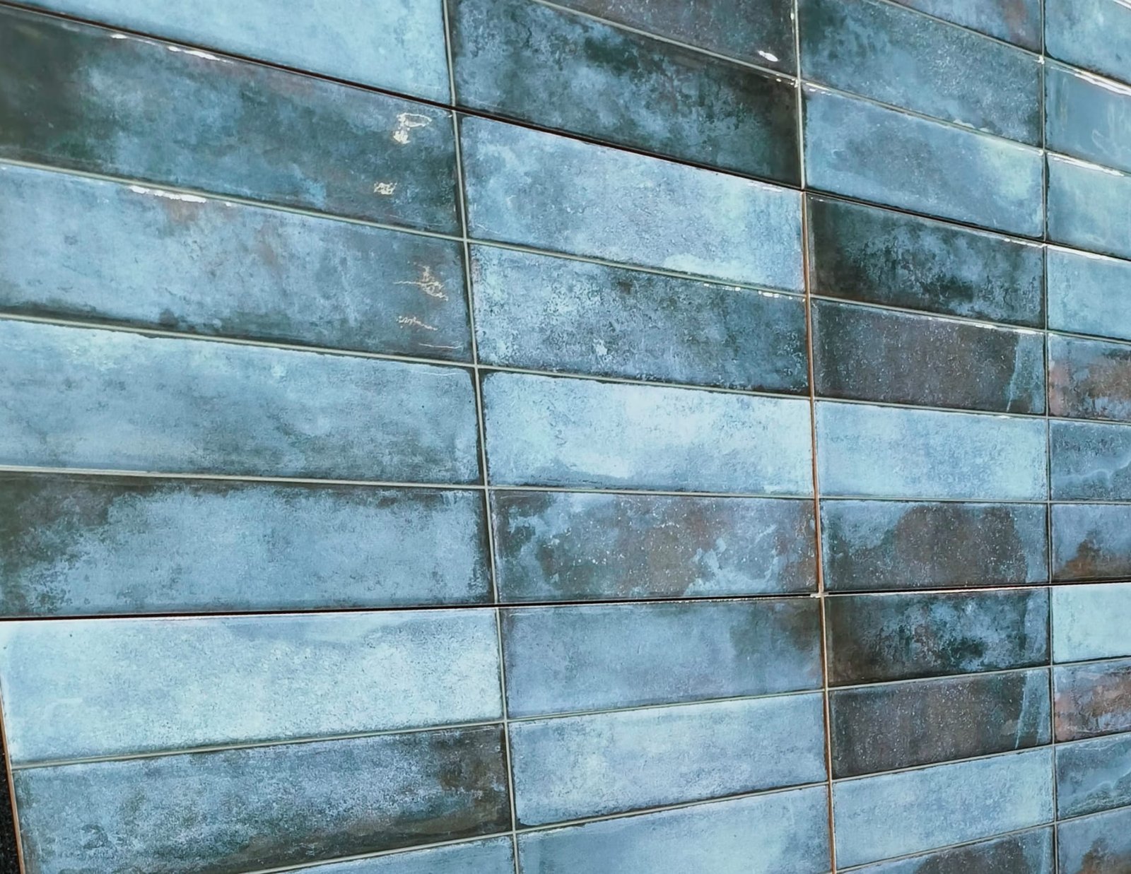 Enjoy Azul - Welcome to Hill 16 Tiles